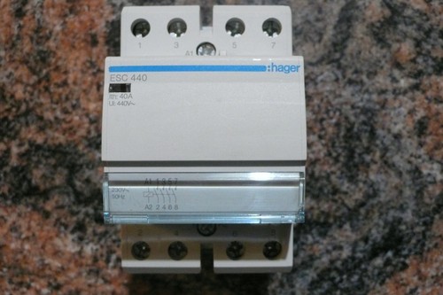 CONTACTEUR 4 POLES 40A HAGER ESC440 230V 50Hz 40AMPERES 4 CONTACTS A ...