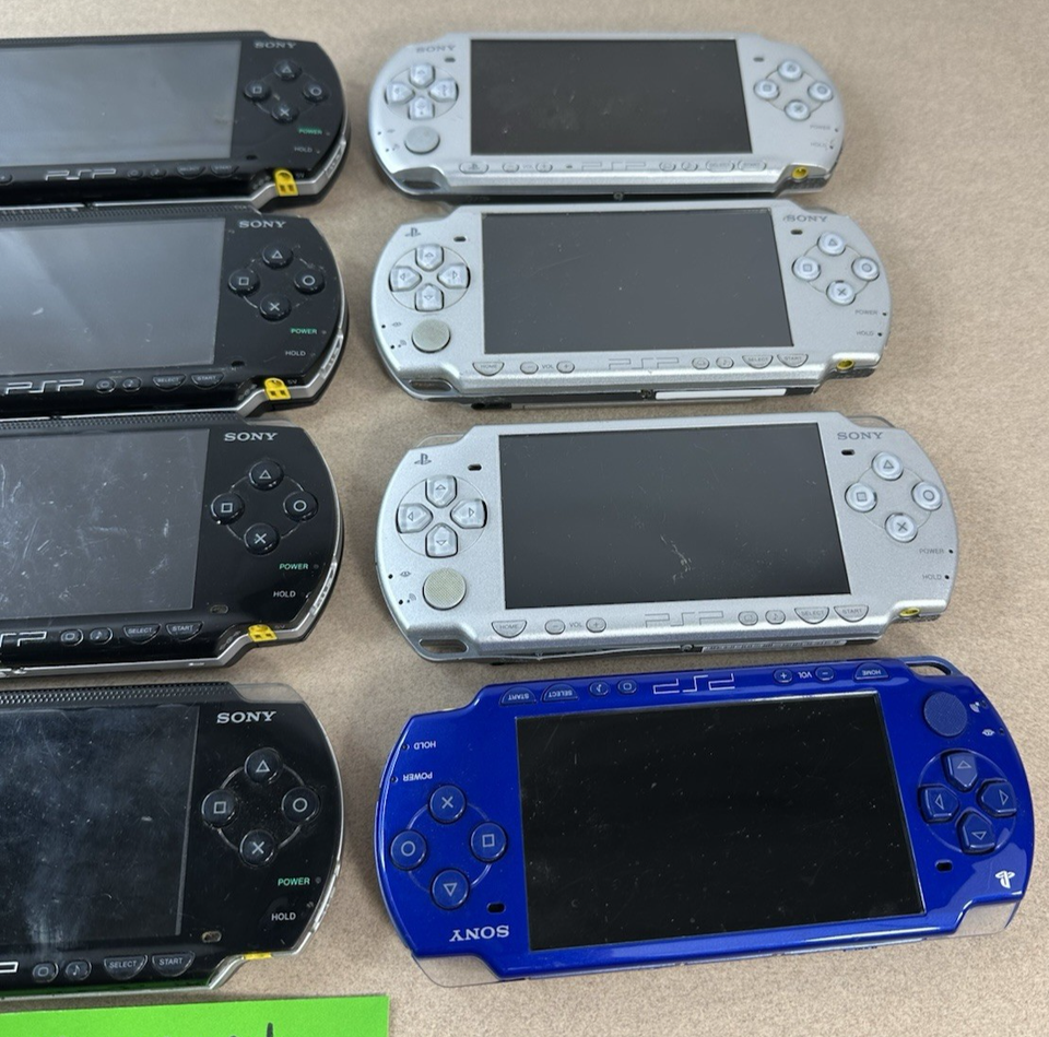 HUGE Lot of 12 Sony PSP Consoles | PSP-1000, 2000, 3000 - For Parts ...