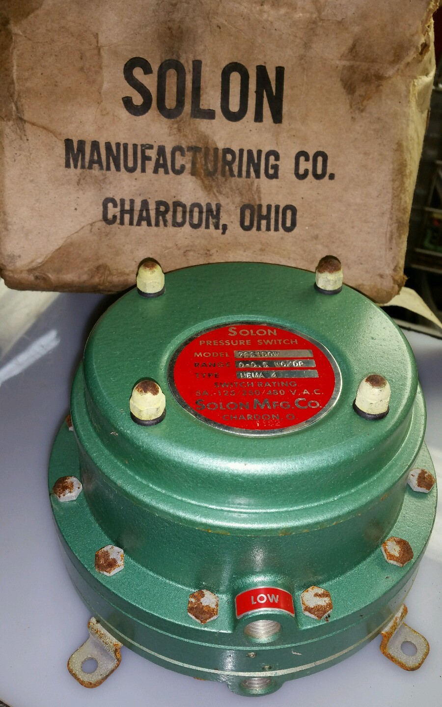 NEW SOLON Pressure Switch for Hazardous Locations 7PSX1DGW 0-.5 WC/DP ...