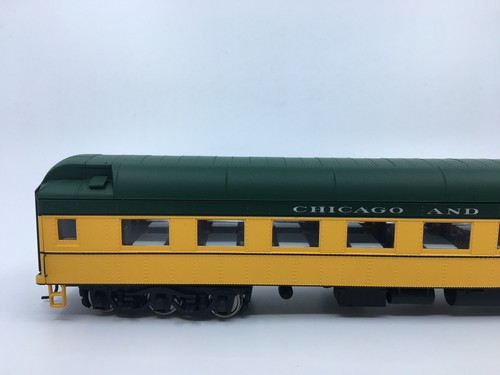 HO Walthers 932-10156 Chicago North Western Heavyweight Diner Passenger ...