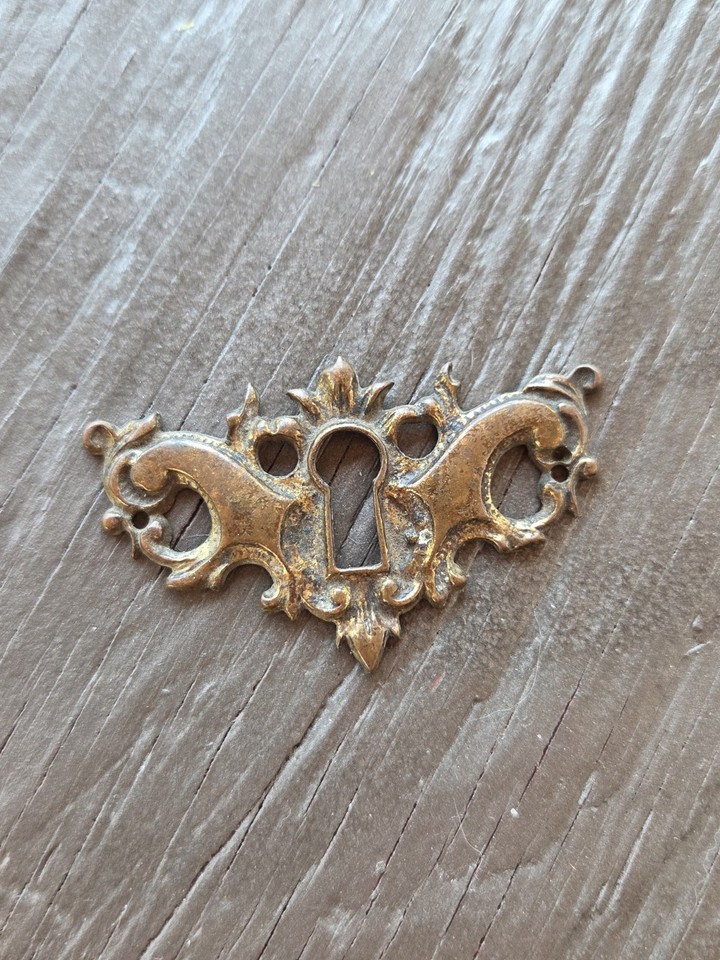 Antique Brass Skeleton Key Hole Cover Escutcheon Hardware / Decorative ...