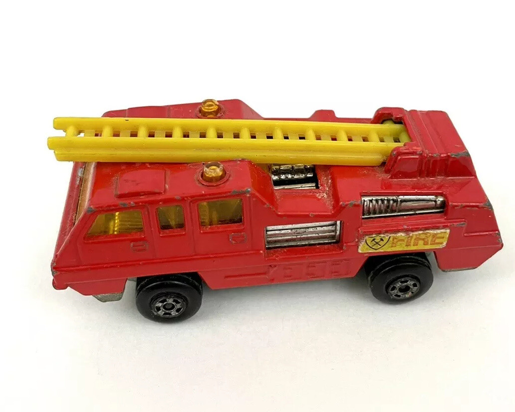 MATCHBOX SUPERFAST NO.22 BLAZE BUSTER FIRE ENGINE RED TRUCK RARE BLACK ...