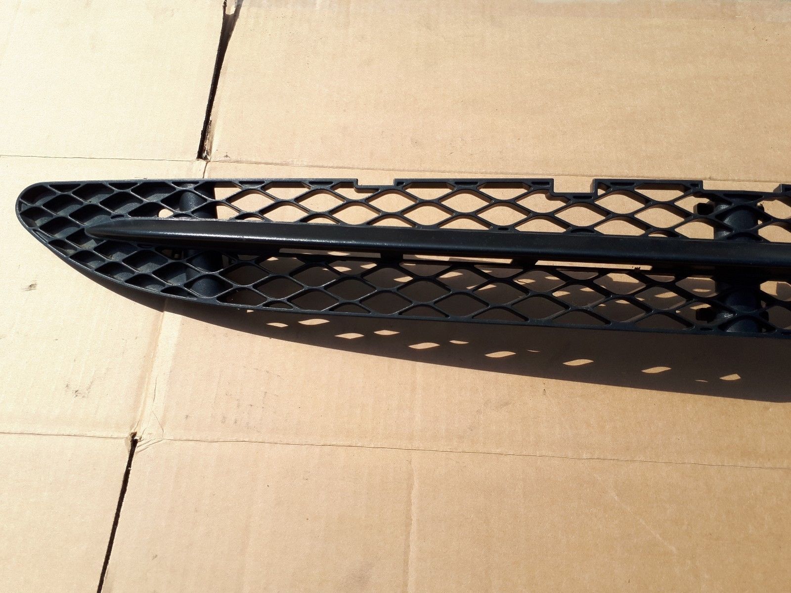 New Genuine MERCEDES BENZ W221 S CLASS Front Bumper Lower Grill ...