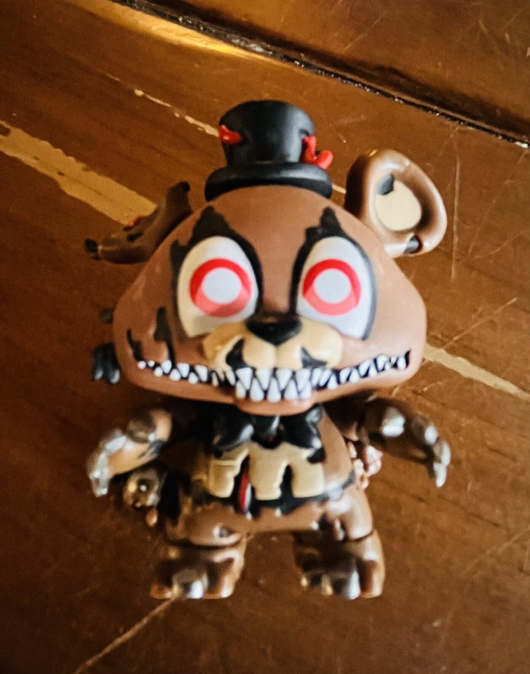Five Nights At Freddys FNAF Mystery Mini Lot Of 4 + Hanger Figure ...
