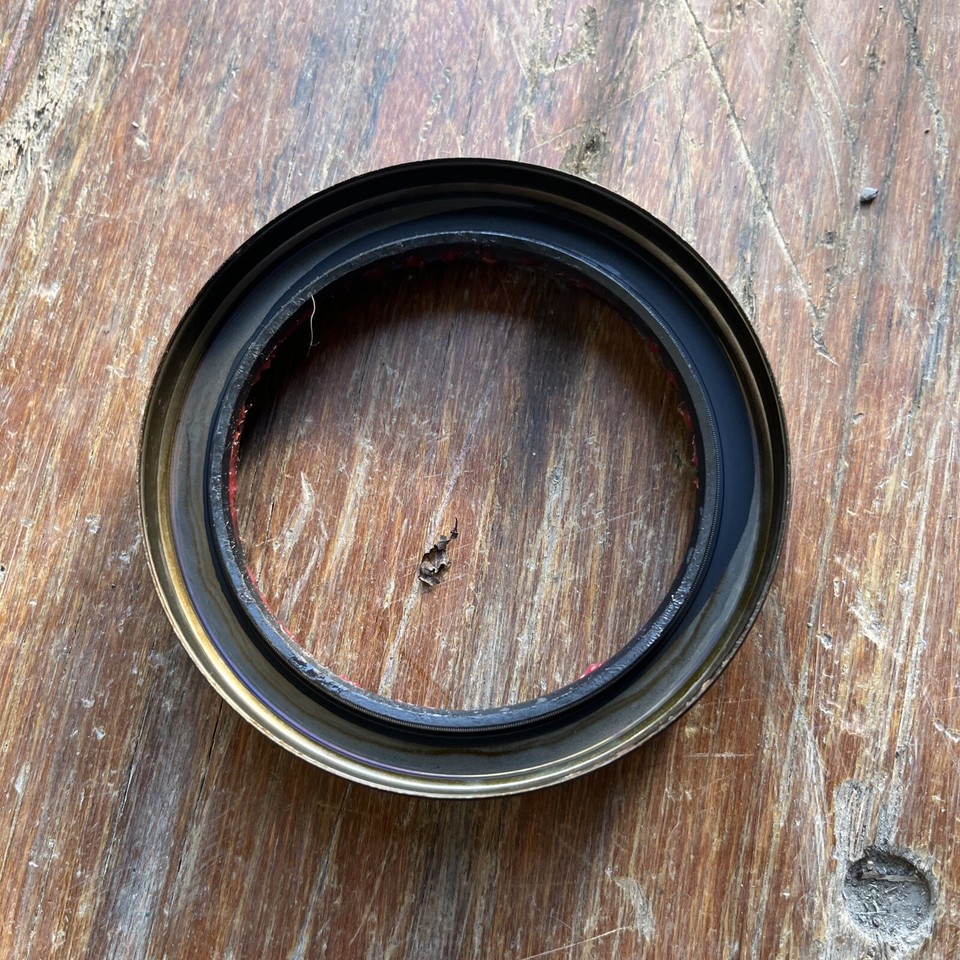 OEM FREIGHTLINER INPUT SEAL MBA-0139976646. NOS. B5 | eBay