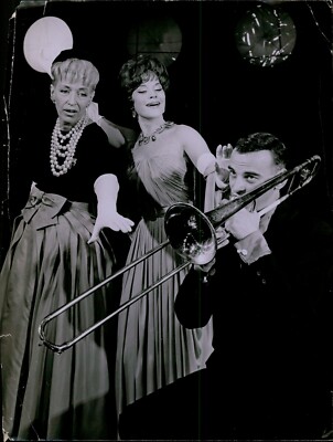 LG869 1964 Original Friedman Abeles Photo JANE VAN DUSER KIT SMYTHE No ...
