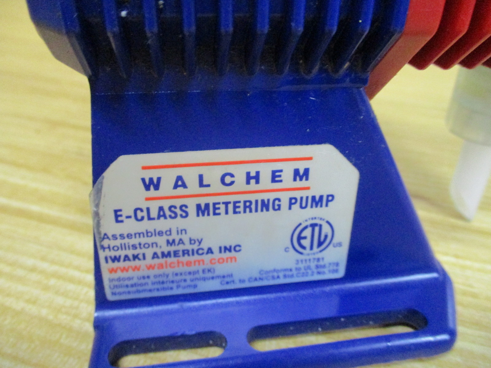 Iwaki EZB16D1-VC Walchem E-Class Metering Pump EZB16D1VC W/ MFV-SVC-7 ...