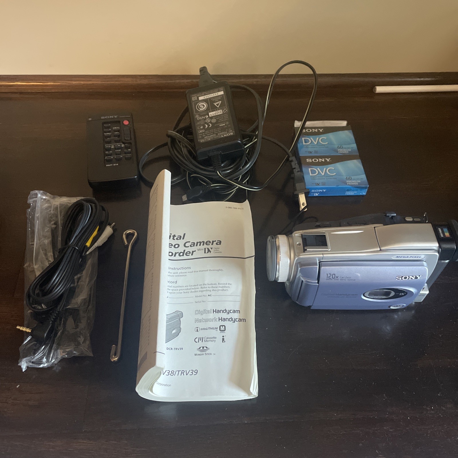 Sony Handycam DCR-TRV38 Mini DV Camcorder With Accessories No SD Card ...