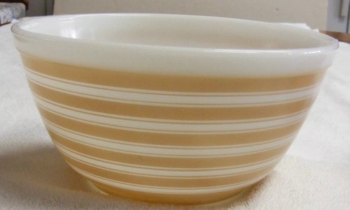 VINTAGE STRIPED PYREX SANDALWOOD BOWL 1 1/2 QUART NO.402 MCM GREAT ...