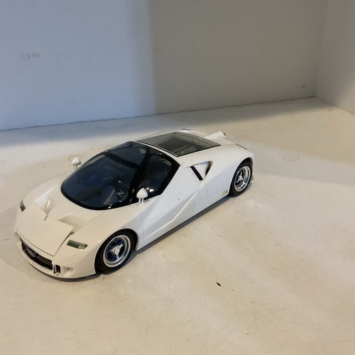 1/24 Scale ‘97 Ford GT-90 Show Car - Assembled Plastic Model | eBay