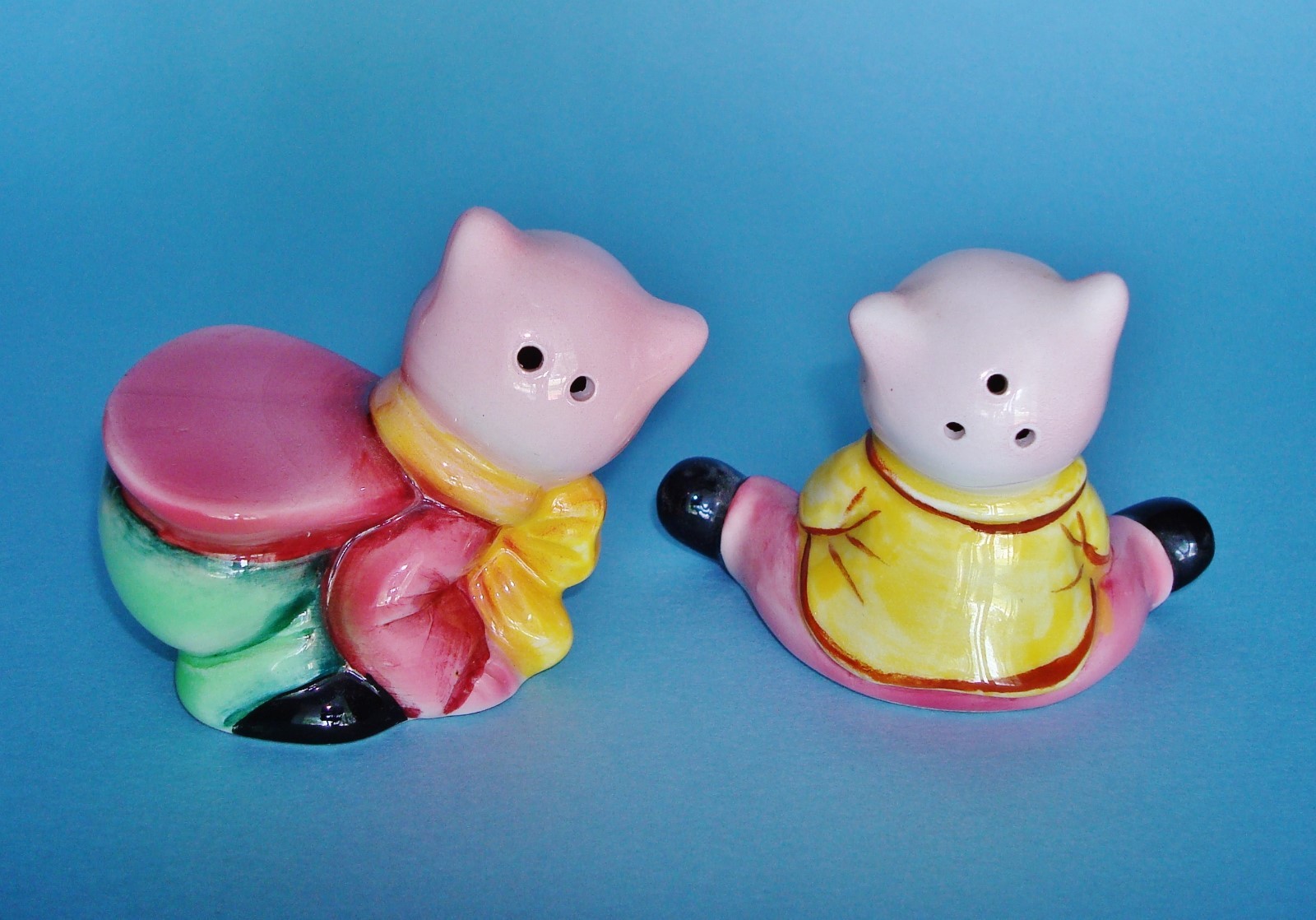 Vintage Anthropomorphic Piggyback Porcelain Pigs Stacker Salt & Pepper ...