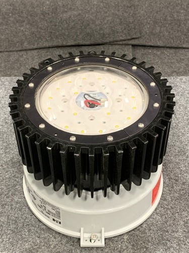 EATON VMVL-5 LED Light Fixture 100W for Hazardous Locations | eBay