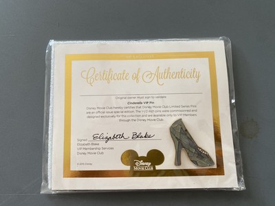 Disney Movie Club - VIP Exclusive Pin - Cinderella Glass Slipper | eBay