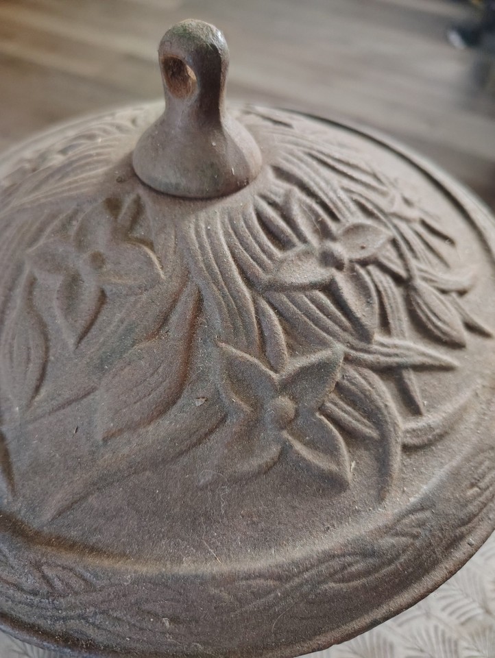 Antique Cast Iron Japanese Garden Lantern Imported Over 100yrs Old ...