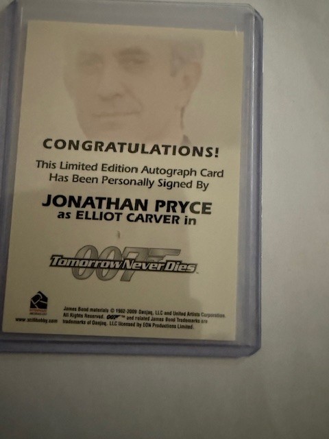 James Bond Heroes & Villains Jonathan Pryce Full Bleed Autograph Card ...