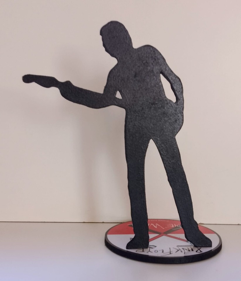 2 FIGURES PINK FLOYD - ROGER WATERS & DAVID GILMOUR - WOOD FIGURES ...