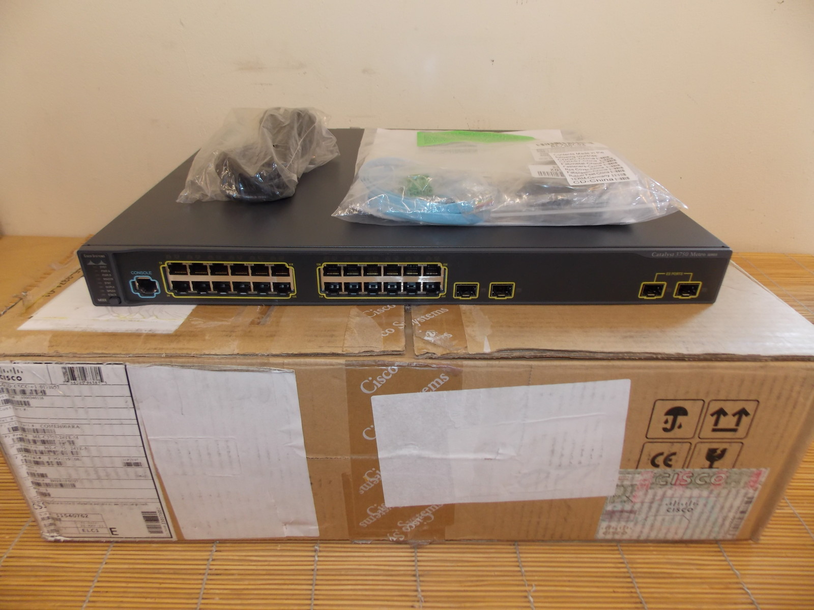 NEU Cisco Catalyst ME-C3750-24TE-M Metro Switch NEW OPEN BOX | eBay