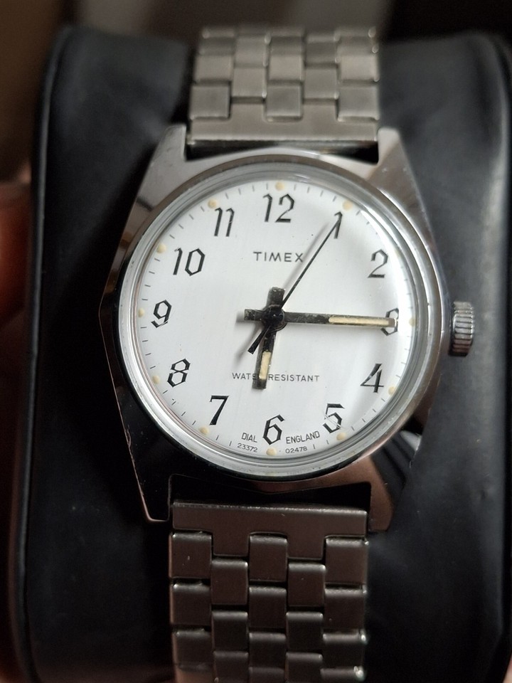 Timex Sprite 1978 White Dial Mens Vintage 1970s Mechanical Handwind ...