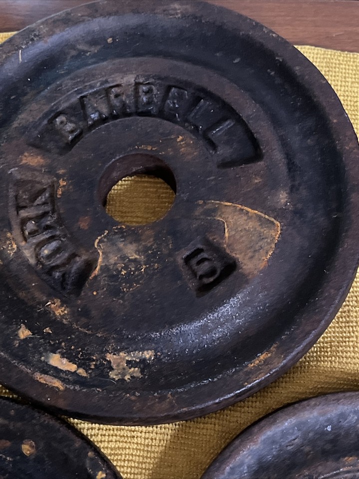 6 YORK Barbell 5 LB Weight Plates 2 1/2 lot of York plates total weight ...