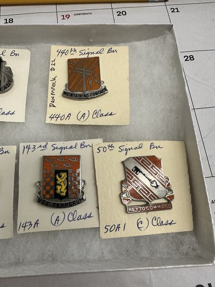 Lot OF 7 SIGNAL CORPS DUI pins CB Vintage | eBay