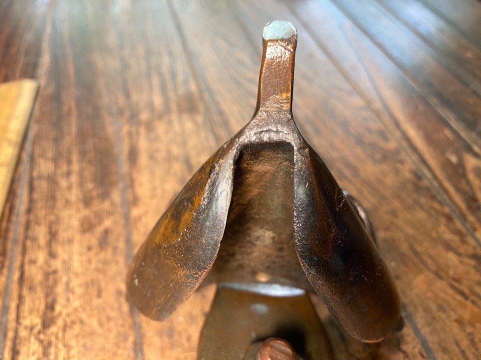 VINTAGE CAST BRONZE BOW HEADSTAY, CHOCKS FITTING, GREAT AGE/PATINA!! | eBay