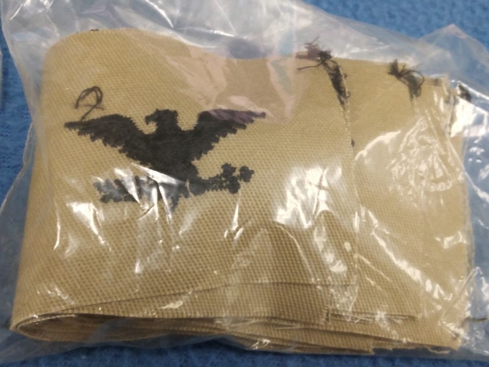 BUNDLES OF 24 PAIRS - U.S.ARMY COLONEL DESERT Badge Sew-On PATCHES ...