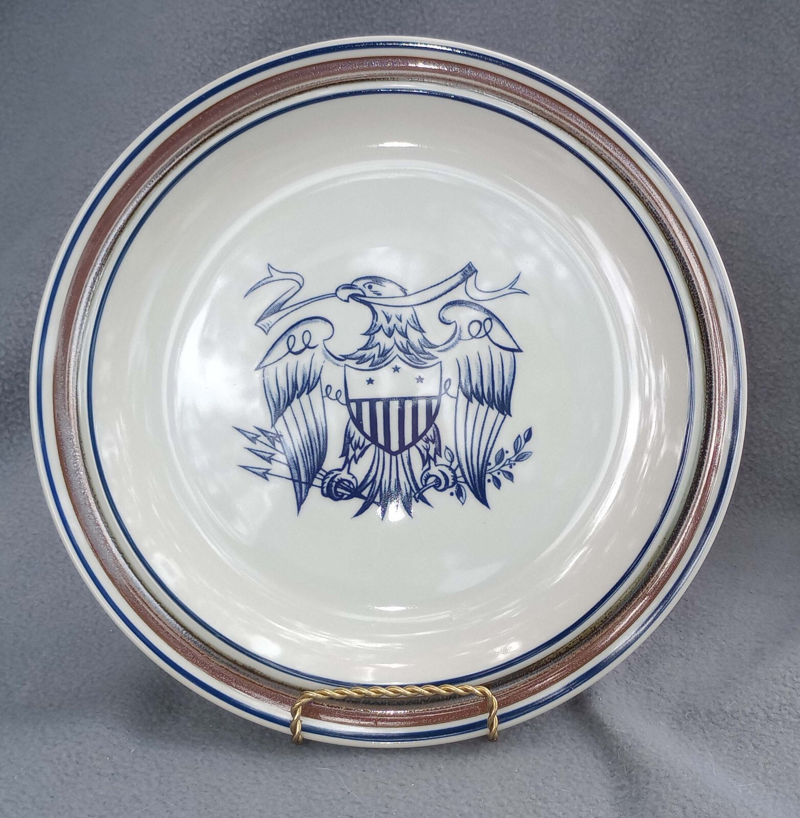 Salem Stoneware Georgetown Eagle & Shield - Dinner Plate - 10 1/8 ...