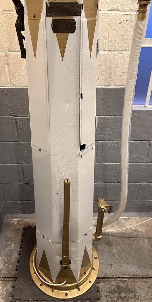 Original Fry model 71 Visible Gas Pump Standard Oil Gold Crown Milk ...