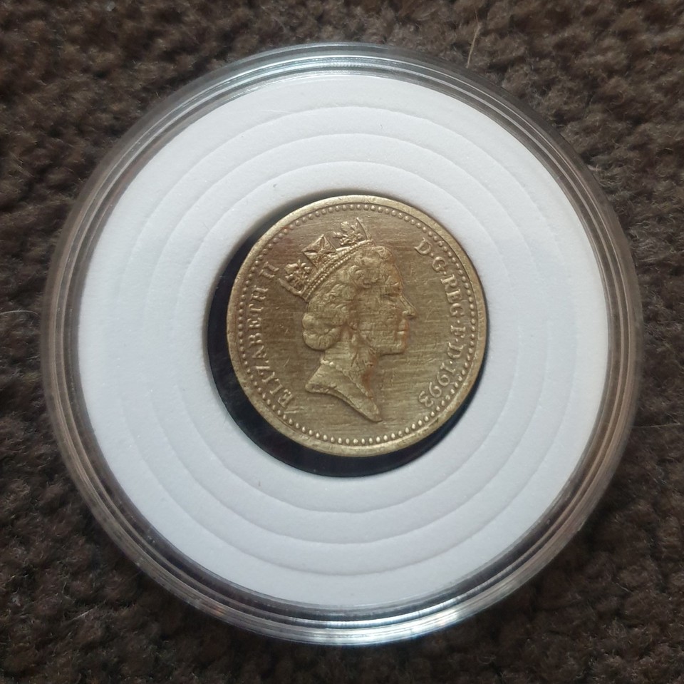 RARE UK £1 ONE POUND COINS CIRCULATED, EDINBURGH , CARDIFF, FLORAL ...
