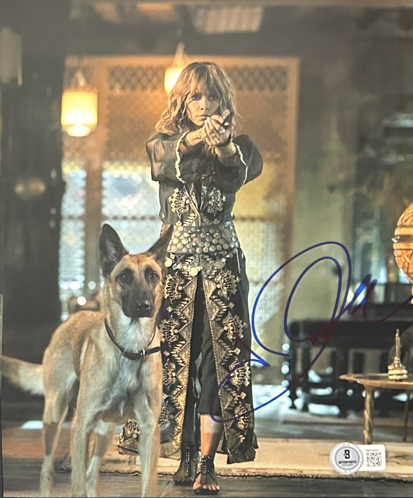 HALLE BERRY JOHN WICK 3 SIGNED 8x10 SEXY X-MEN AUTOGRAPH BECKETT BAS ...