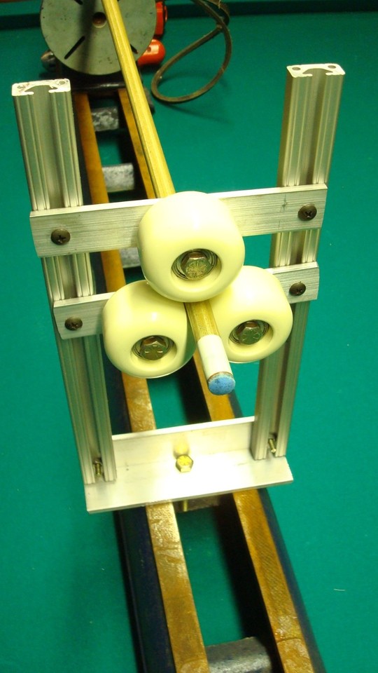 12in LATHE ROLLER / STEADY REST, works awesome turning round objects ...