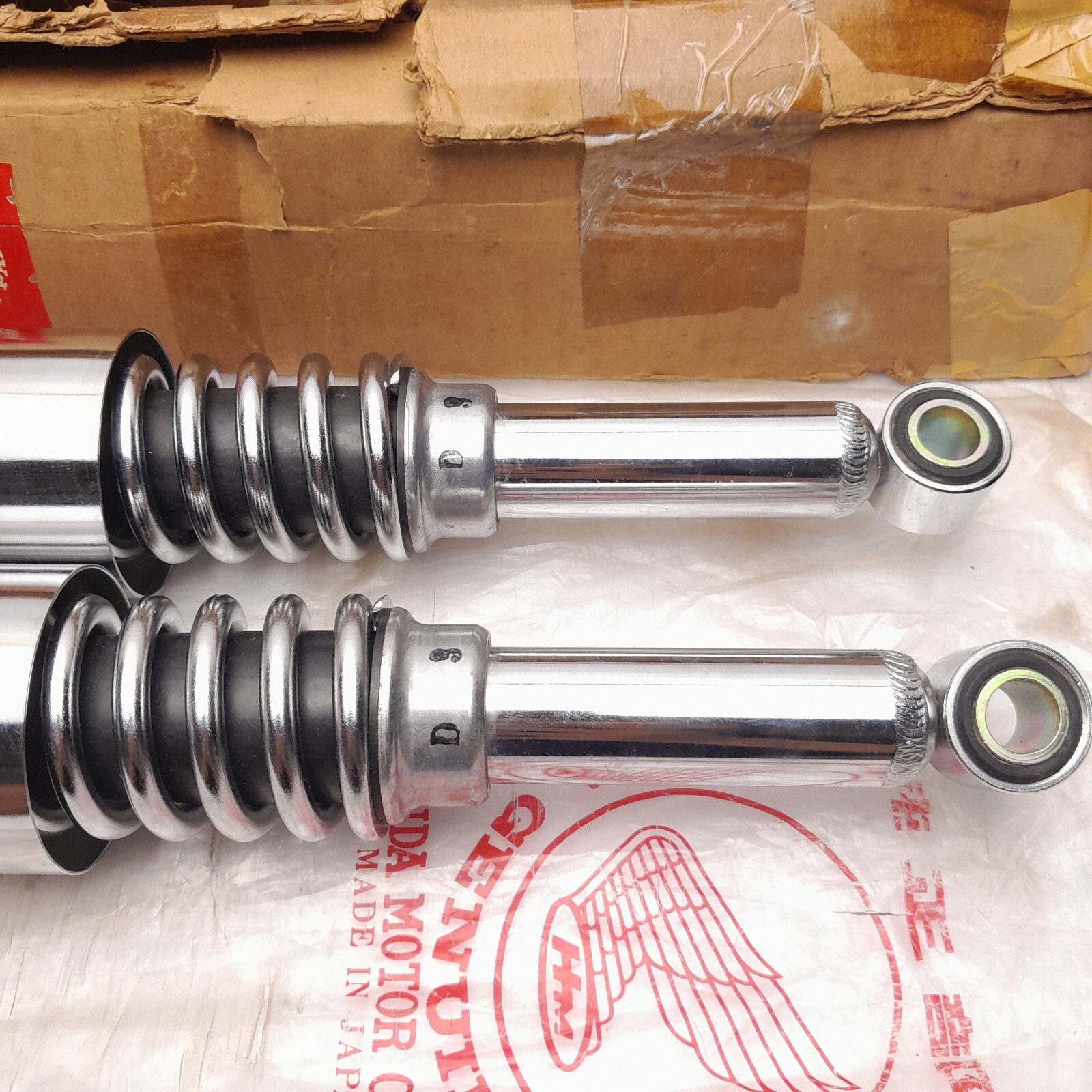 Honda CB100 CB125 CL100 CB125S Rear Shocks Absorber P/N 52400-107-831 ...