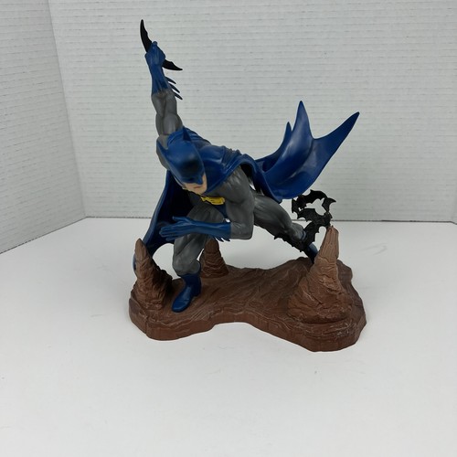 Diamond Select Classic Batman DC Gallery Diorama Statue PVC | eBay