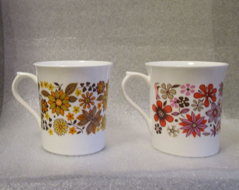 Vtg MCM Pair 🌻 Coffee Cup Mugs Flower Power 🌼 Pattern Queens Rosina 🌸 c ...