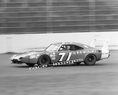 BOBBY ISAAC #71 DODGE DAYTONA (1970) ACTION SHOT B&W 8x10 GLOSSY PHOTO ...