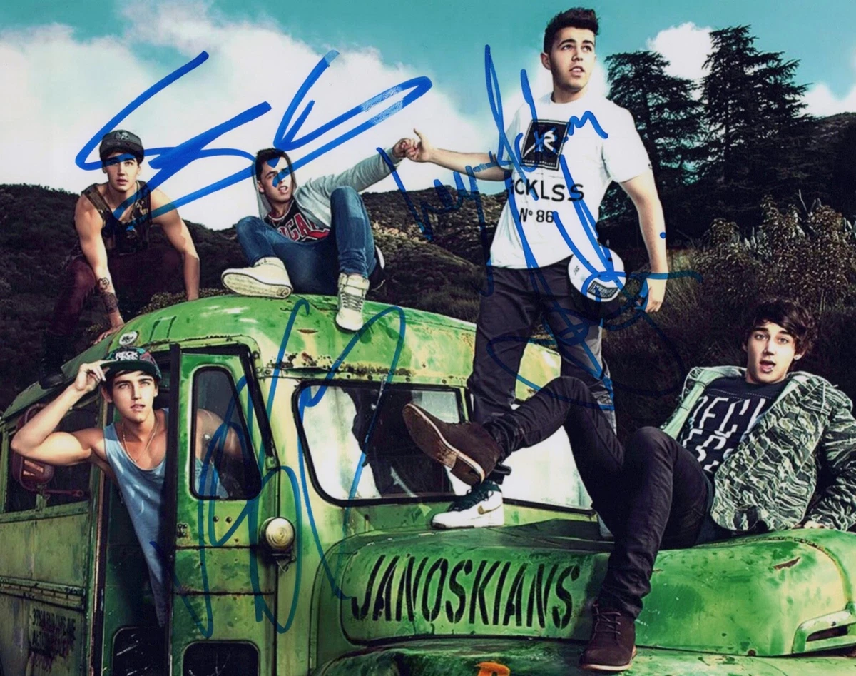 Janoskians Sign