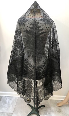 Antique VICTORIAN GOTHIC 1860s BLACK CHANTILLY LACE MOURNING SHAWL ...