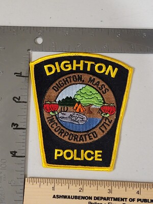 XX B2 Police patch Massachusetts Dighton | eBay