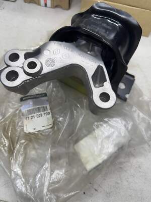 Engine Mount New Original 112102979R Dacia | eBay