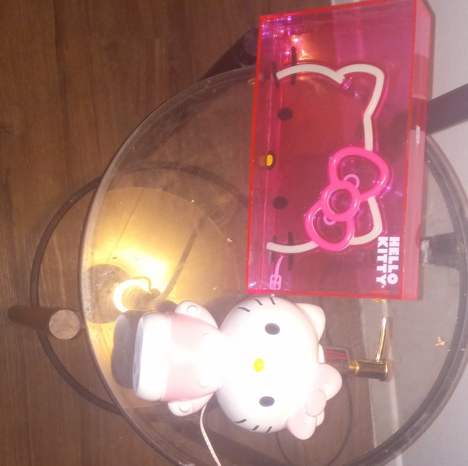 Hello Kitty Pink White Gold Plastic Glossy Cartoon Soap Dispenser ...