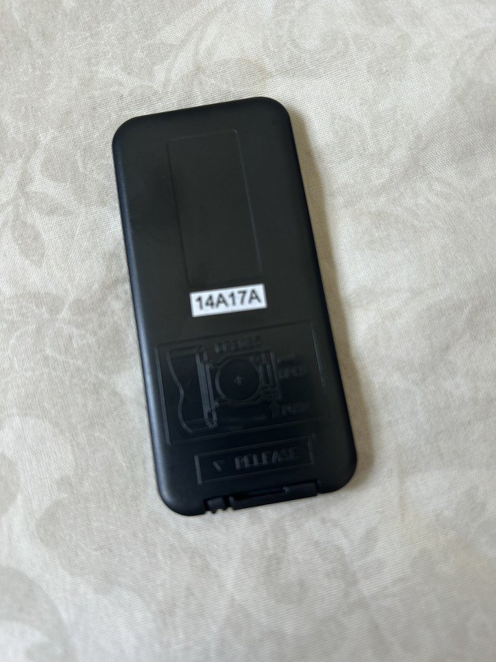 Rocketfish RF-G1185 4-port HDMI Switch Box Replacement Remote Control ...