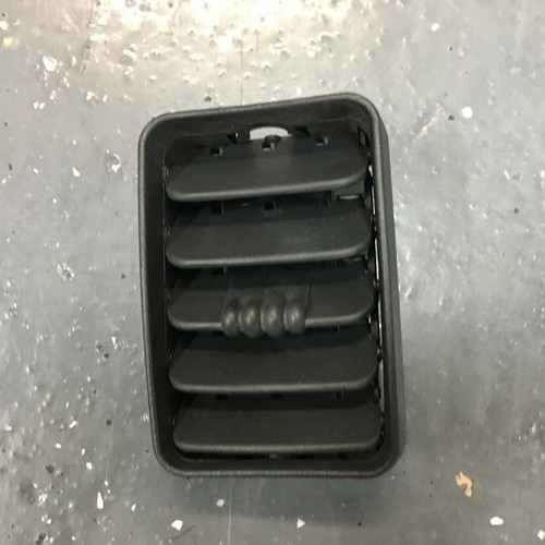 03-06 CHEVY GMC PICKUP TRUCK DASH VENT SILVERADO TAHOE SUBURBAN TAHOE ...