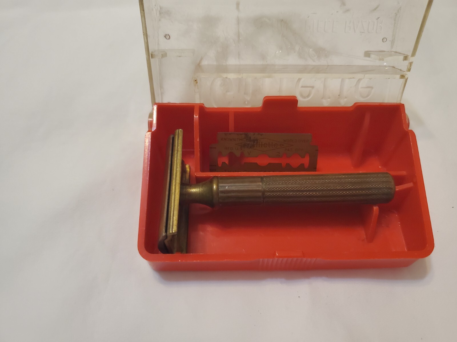 Vintage WW2 1940 Gillette super speed one piece razor brass & cooper ...
