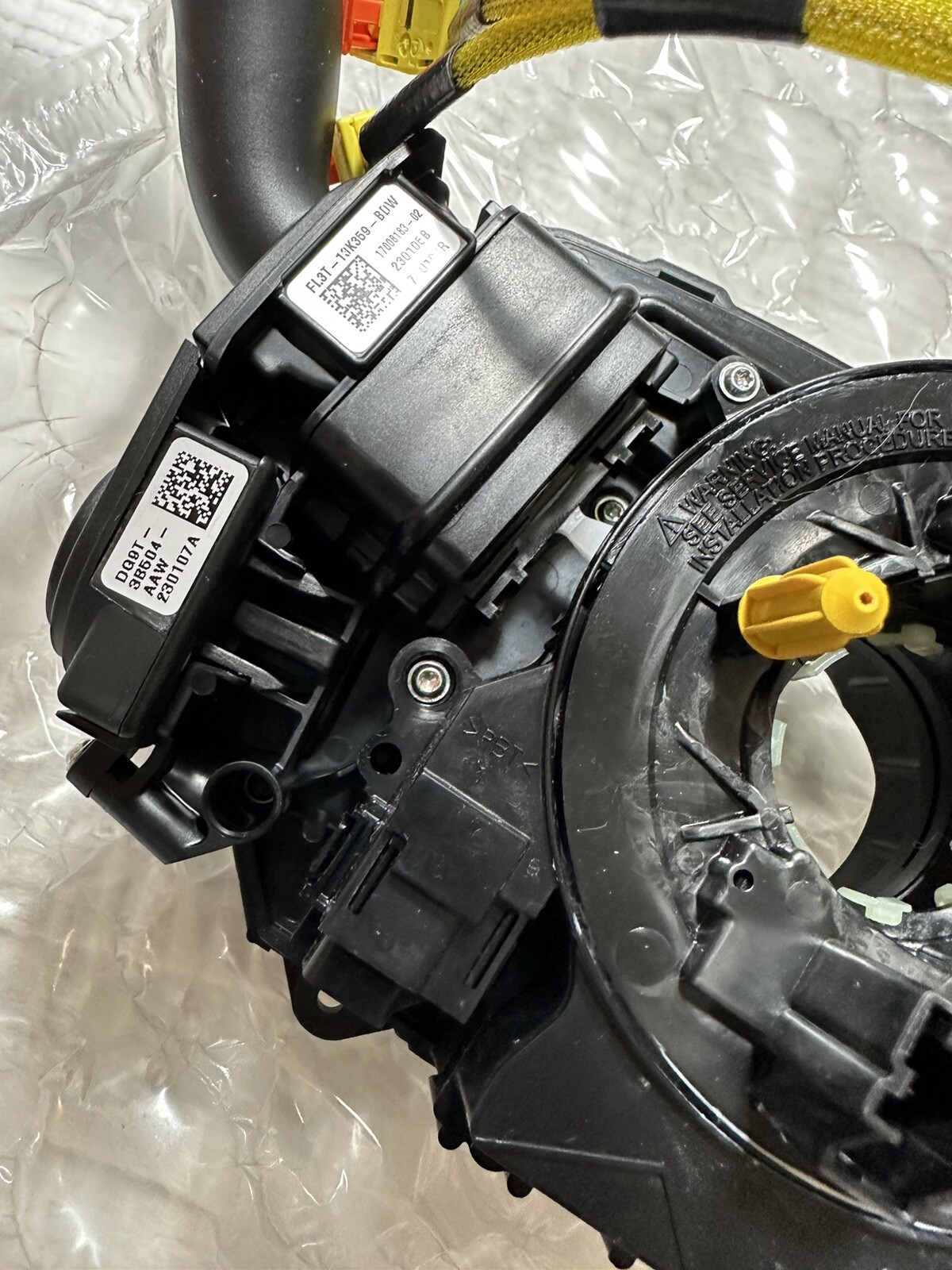 Genuine Ford Column Housing HL3Z-3F791-CB | eBay