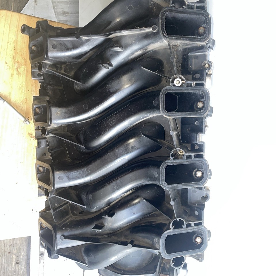 OEM GM NNBS Intake Manifold Fuel Rails Injectors COMPLETE 4.8 5.3 6.0 6 ...