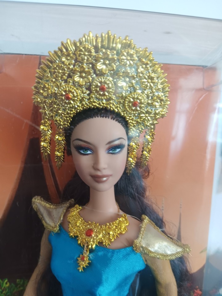 Barbie 2007 Pink Label Dolls of the World Sumatra-Indonesia Barbie ...