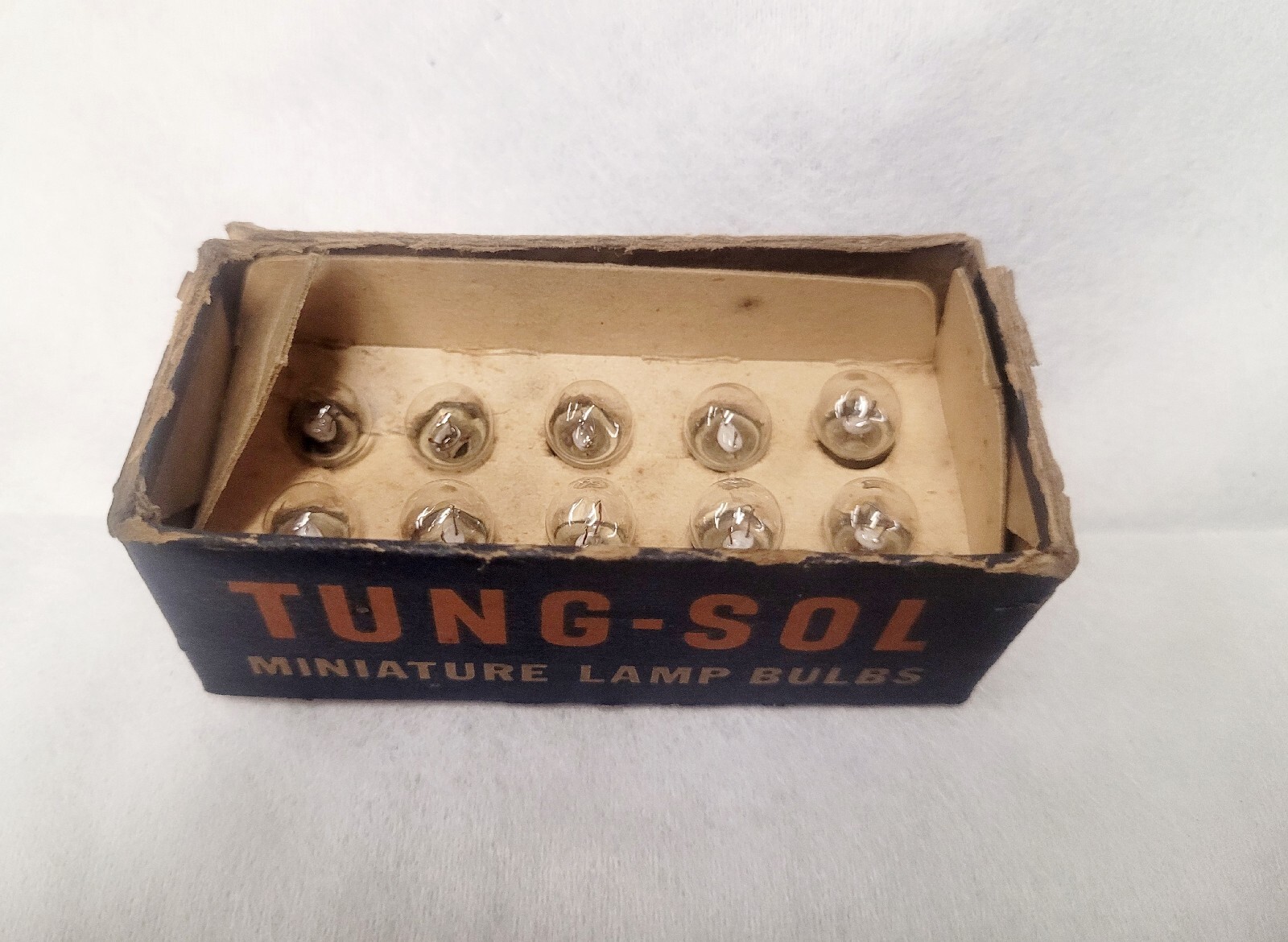 10 Vintage Old Stock Tung-Sol Auto Lamp Bulbs 51 G-3.5 Bulb 1 C.P. 6-8V ...