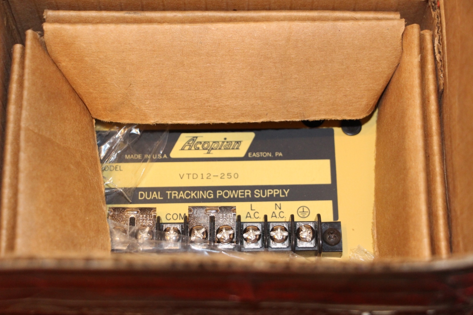 Acopian VTD12-250 Dual Tracking Power Supply VTD12250 New | eBay