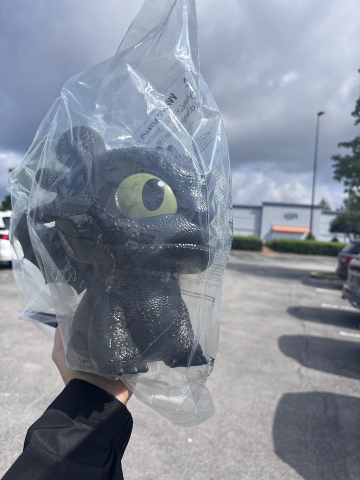 Toothless 2025 How To Train Your Dragon Popcorn Bucket Regal Cinemark ...