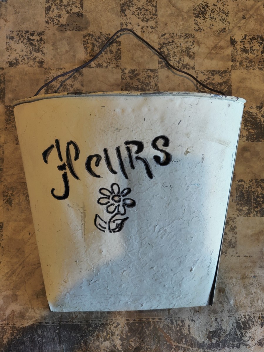 Metal Wall Pockets For Flowers